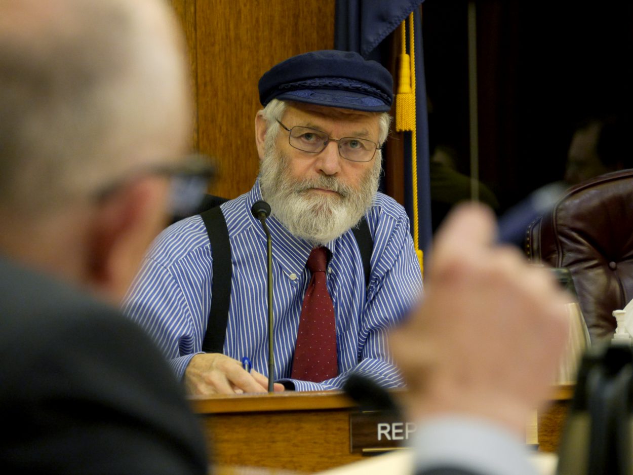 As legislature contemplates cuts, Sitka's school deficit deepens - KCAW
