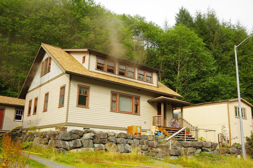 Fire scorches Sitka home, residents safe - KCAW